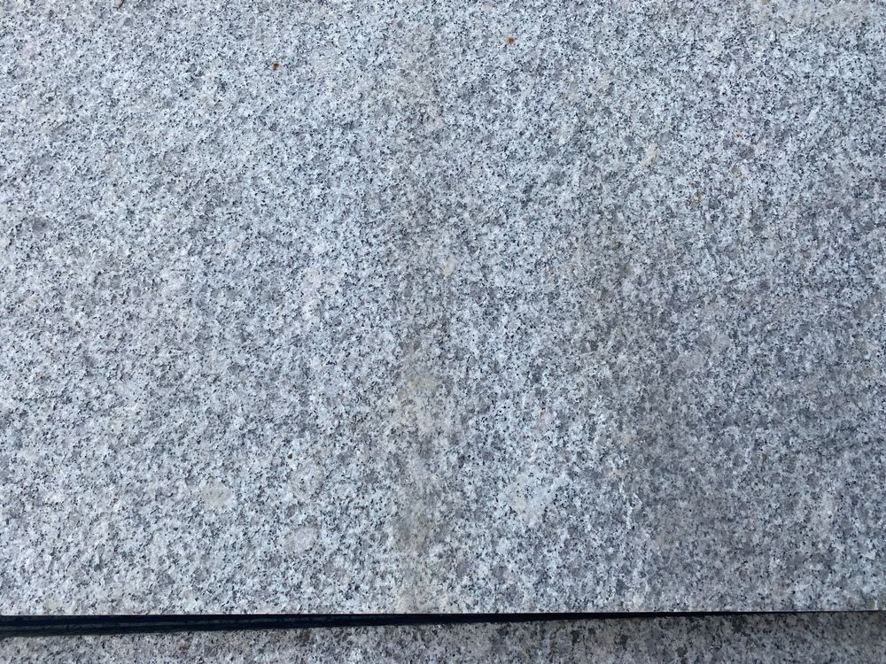 Granit Gartenplatten 40/60 (Gebraucht) in Andwil SG für CHF 412 – nur ...