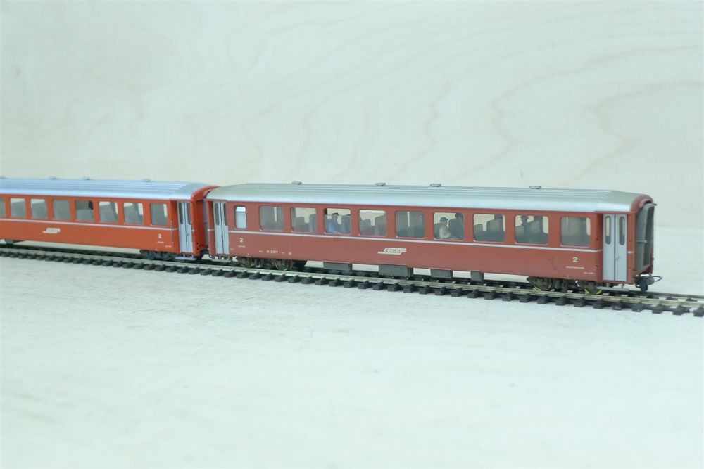 BEMO 2 x RhB Personenwagen Arosa H0m (Gebraucht) in Winterthur für CHF 65 – mit Lieferung auf ...