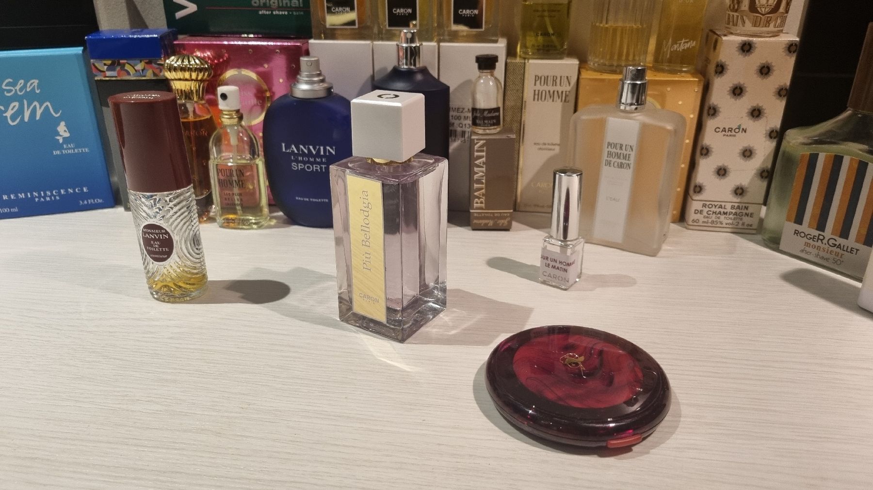 lot de parfums factice ou vides ou périmés rare (D'occasion) à Vésenaz ...