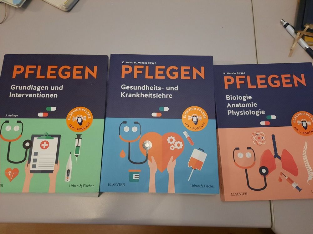 3 Bücher für die Lehre als FaGe | Kaufen auf Ricardo