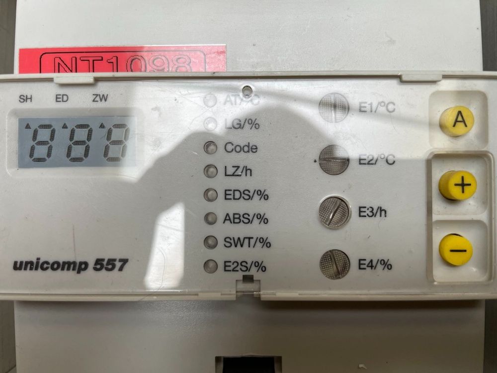 Unicomp 557 Fussboden Heizung Regler Elektro (Defekt) in Basel für CHF 13 – mit Lieferung auf ...
