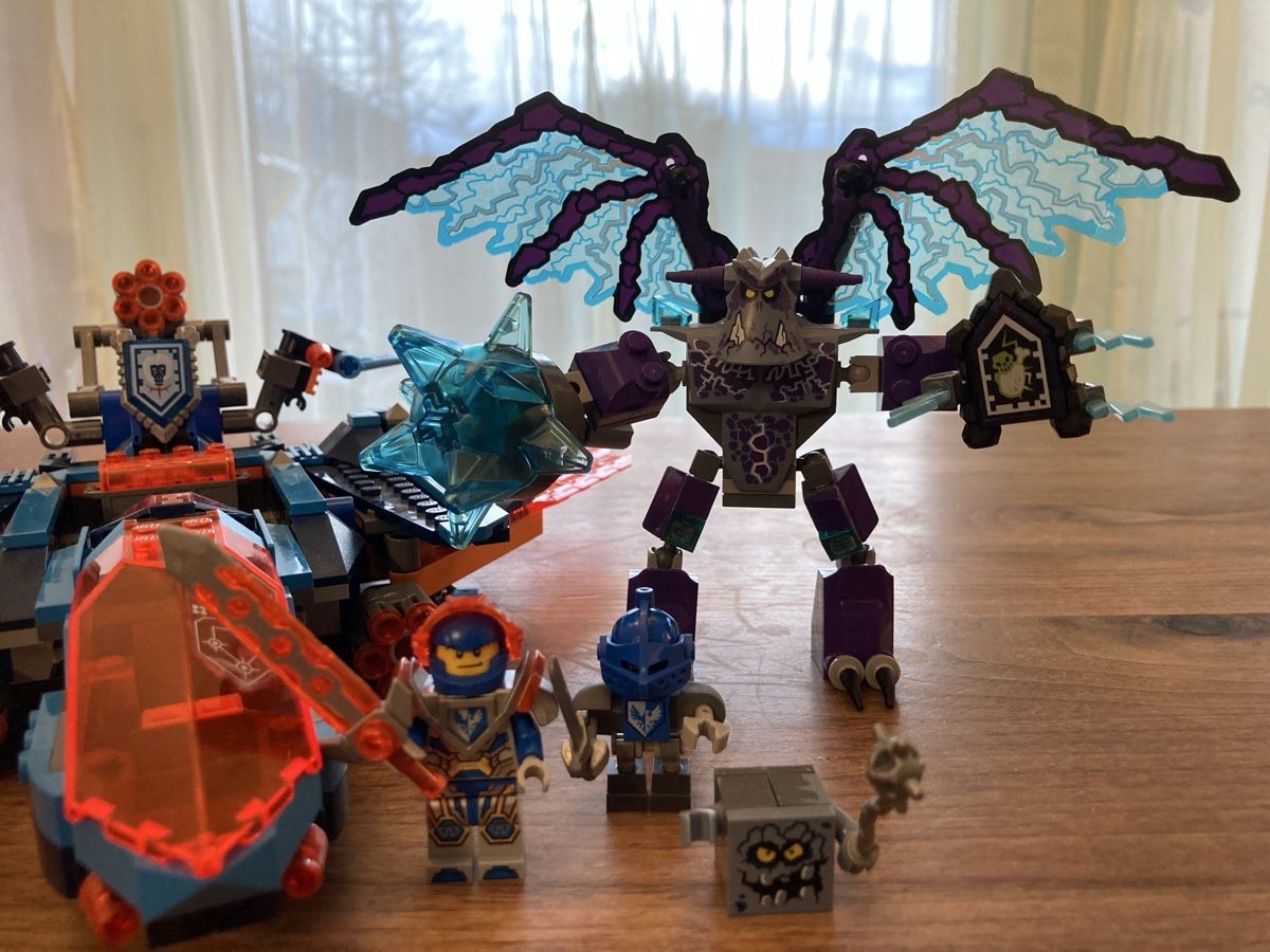 Clay’s Falcon Fighter Blaster - Lego Nexo Knights - 70351 (Gebraucht ...