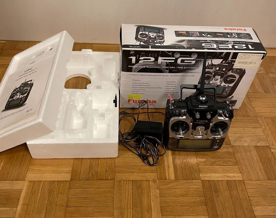 Futaba T12FG 12 Channel Digital Proportional R/C System (Gebraucht) in ...
