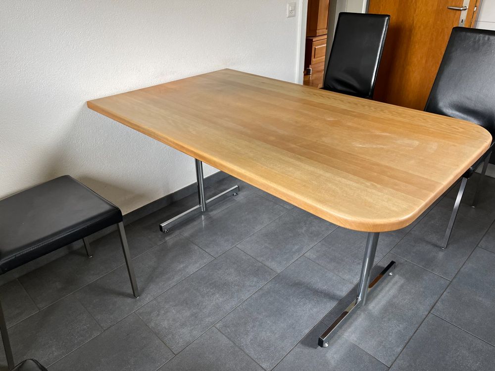 Küchentisch Eiche massiv (Gebraucht) in Schinznach Dorf für CHF 75 – nur Abholung auf Ricardo kaufen