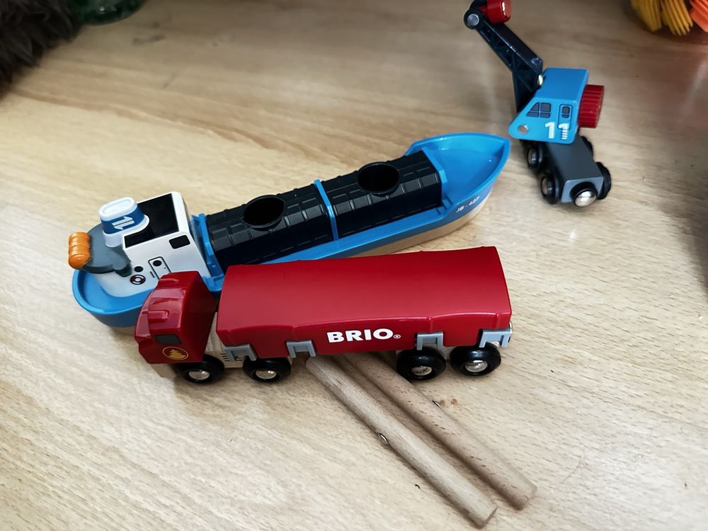 Brio Holztransporter +Containerschiff+Kranwagen 33534+33657 (Gebraucht ...