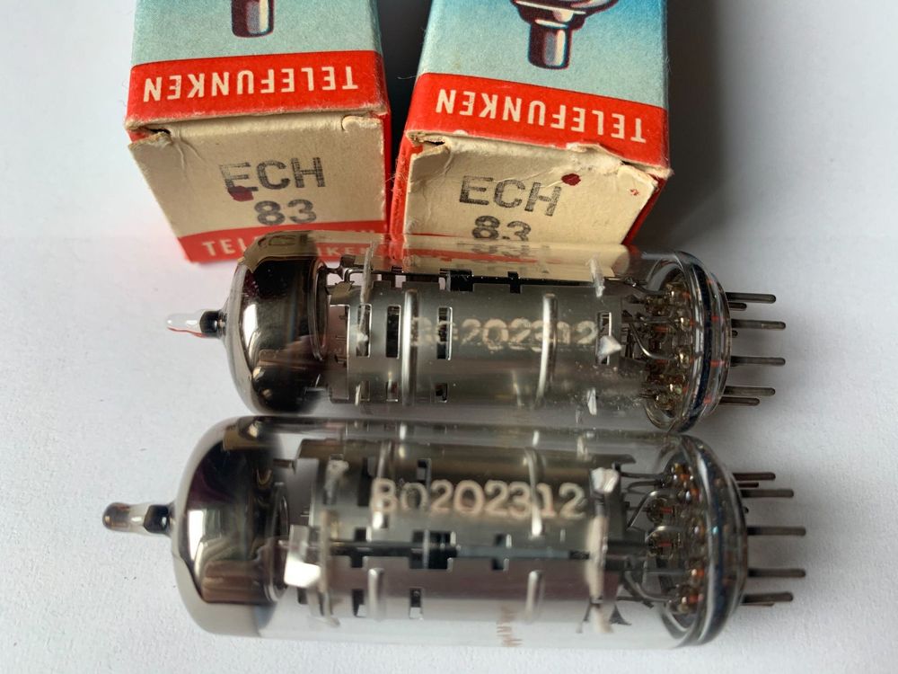 2 Röhren/Radioröhren ECH83 /6DS8 (Triode-Heptode),Telefunken (Neu ...