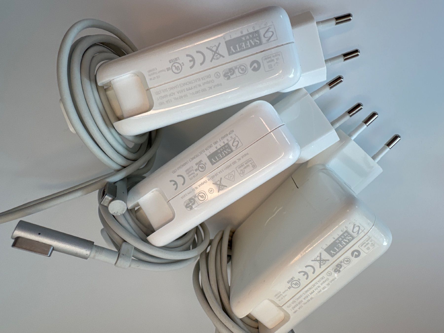 Original Apple 60W MagSafe Netzteil (A1344) MacBook 2011 (Gebraucht) in ...