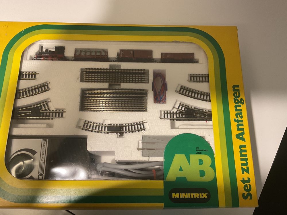 MINITRIX Set de départ complet analogique (Neu (gemäss Beschreibung ...
