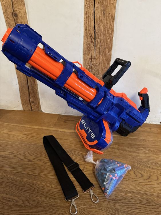 Nerf Titan CS-50 (Gebraucht) in Hirzel für CHF 50 – mit Lieferung auf ...