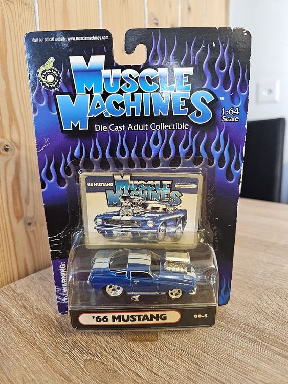 66'Ford Mustang Muscle Machines 1:64 Neu (Neu und originalverpackt) in ...