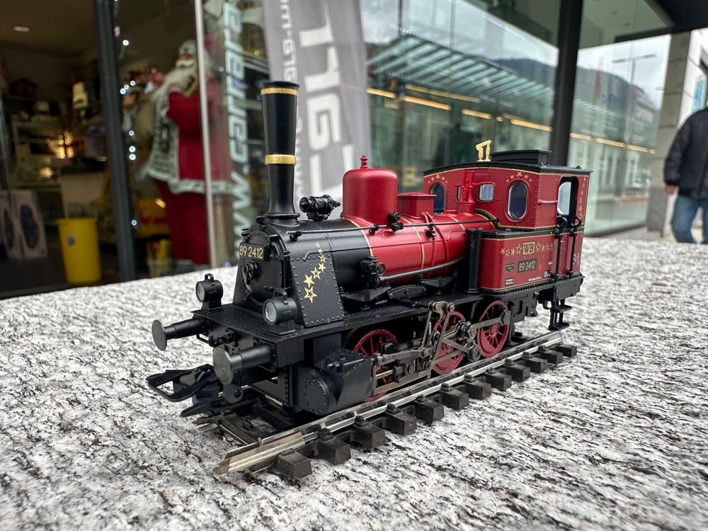 Märklin 37149 Dampflokomotive im Weihnachtslok BR 89 2023 | Acheter sur ...