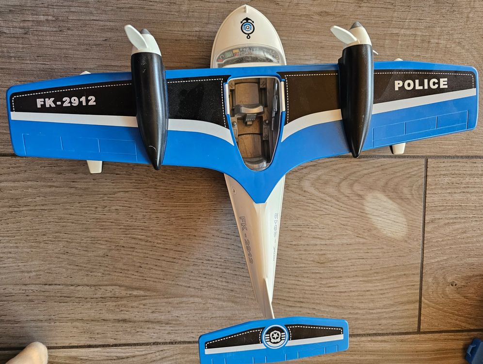 PLAYMOBIL City Action 9436 Polizei-Wasserflugzeug (Gebraucht) in Ballwil für CHF 6 – mit ...