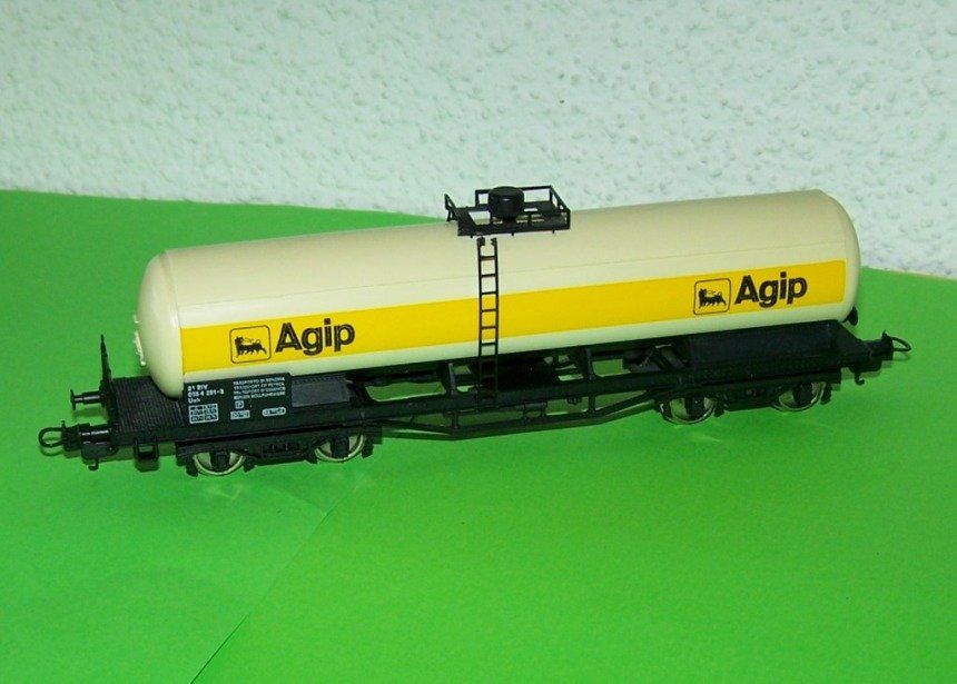 Lima H0: 2916 Gas- Kesselwagen AGIP, 4Achs, Metallräder DC (Gebraucht ...