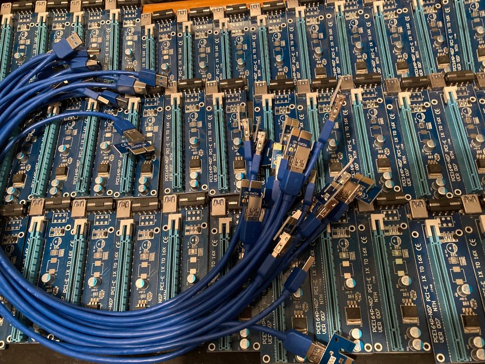Mining Riser PCI Express / 16 Stk. | Kaufen auf Ricardo