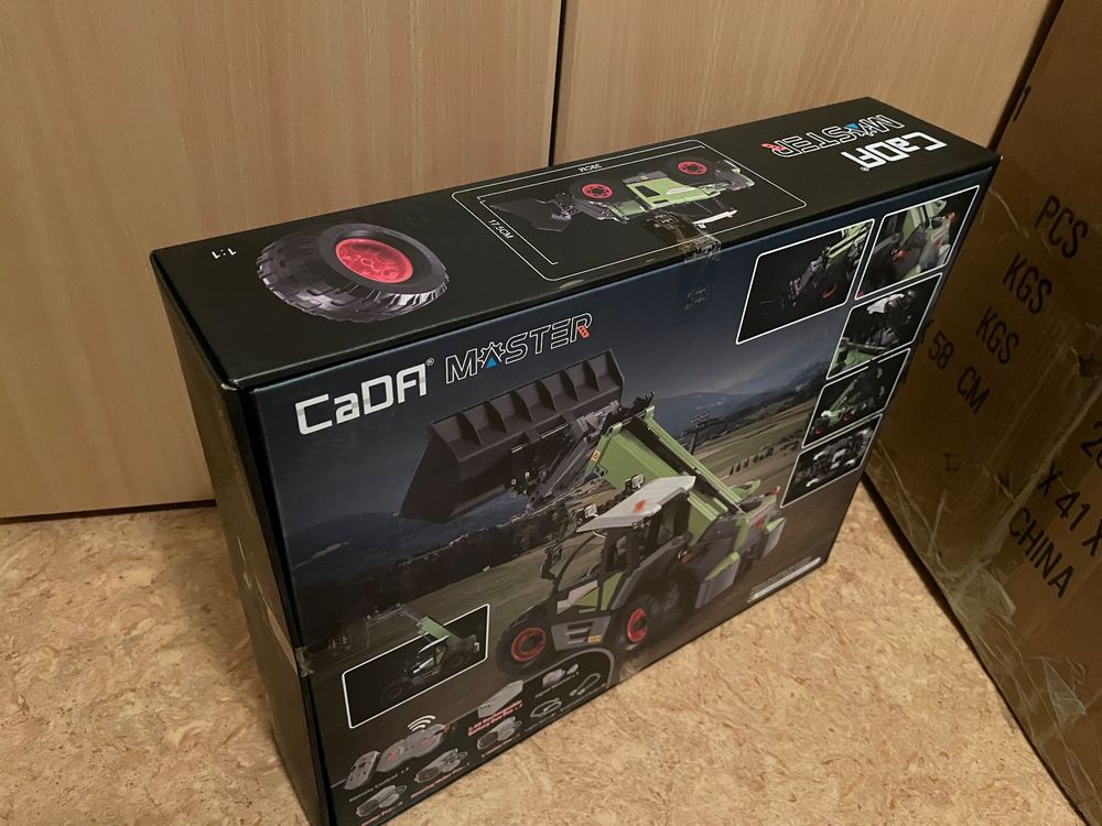 CaDA claas Telehandler C61051W (Neu und originalverpackt) in Airolo für ...