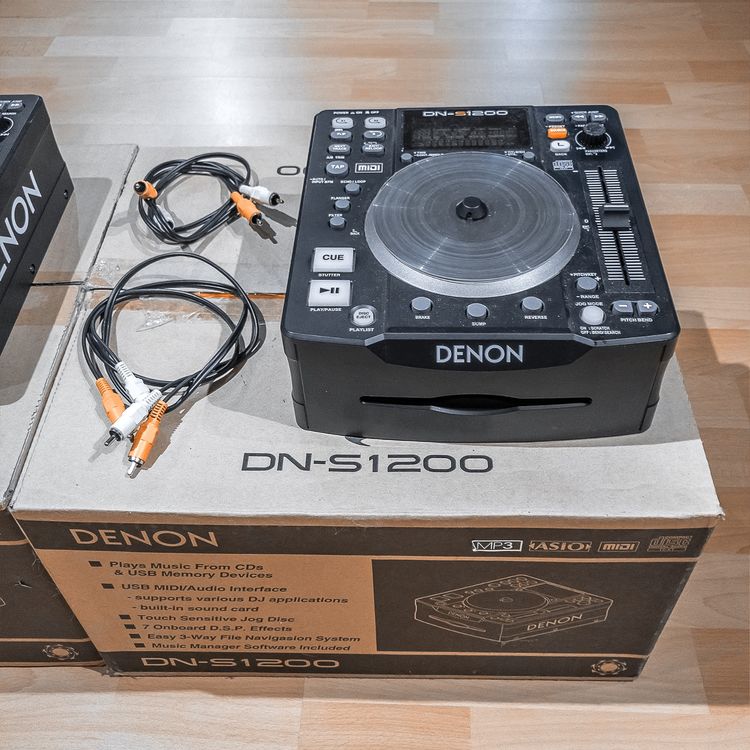 Denon DJ DNS-1200 (2) + Allen&Heath XONE:22 (Gebraucht) in Vevey für ...