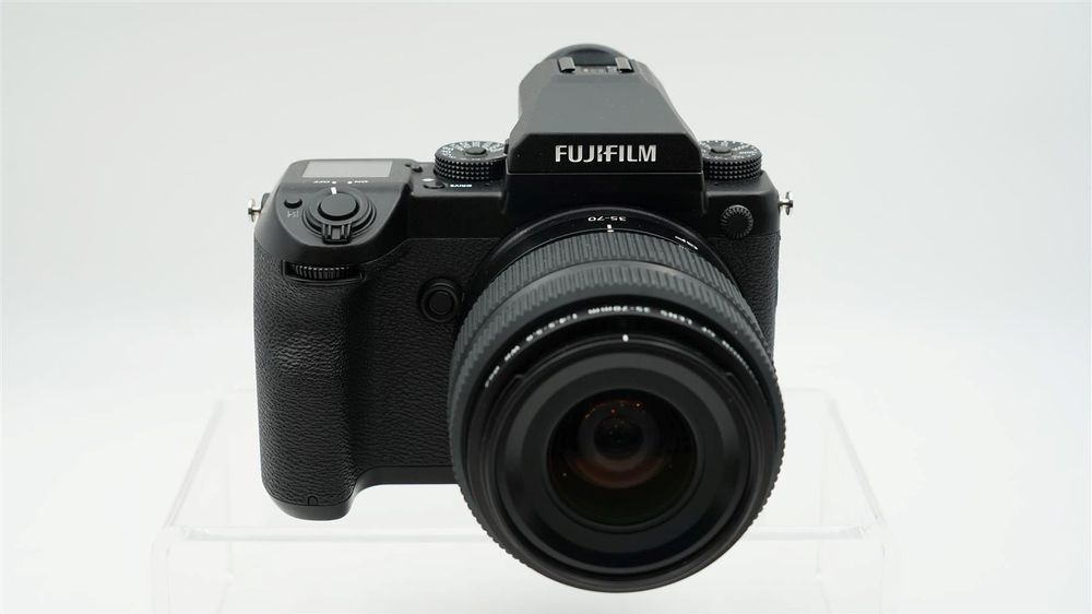Fujifilm GFX 50S+GF35-70mm f/4.5-5.6 WR (Gebraucht) in Luzern für CHF 1950 – mit Lieferung auf ...