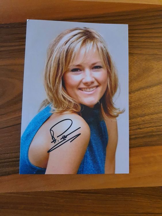 Helene Fischer, handsigniert (Gebraucht) in Buchs ZH für CHF 13 – mit Lieferung auf Ricardo kaufen