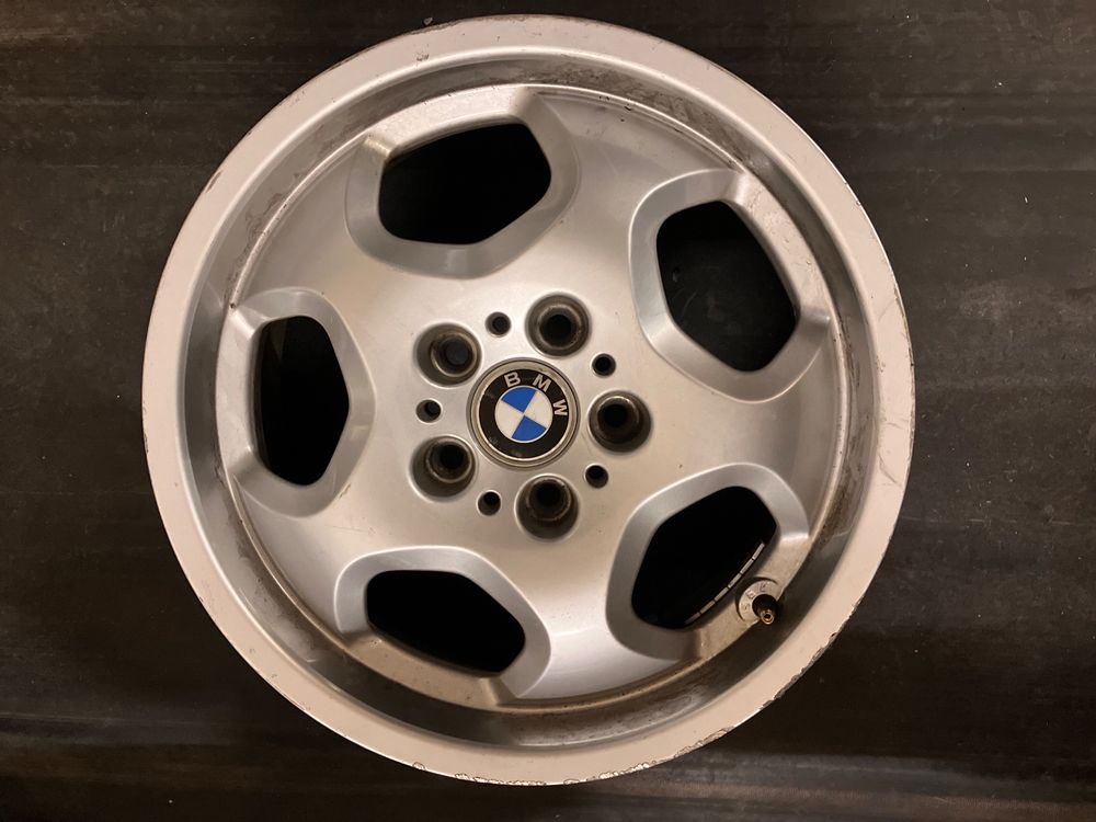 BMW E36 Styling 23 Felge17 Zoll (Gebraucht) in Siebnen für CHF 60 – nur ...