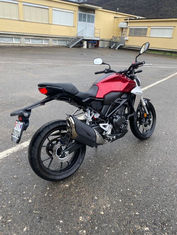Honda CB 300 r