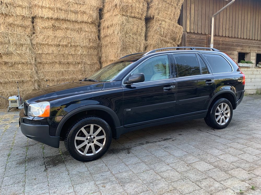 Volvo XC90 2.5T AWD | Kaufen auf Ricardo