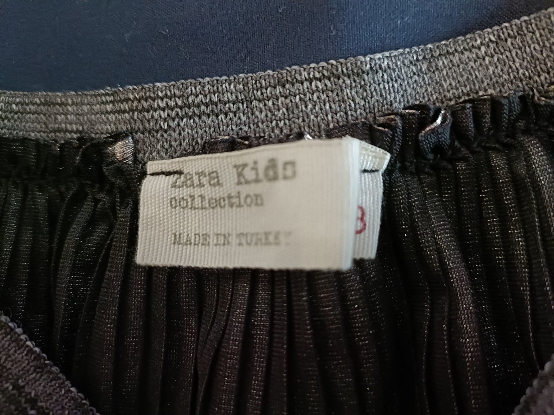 Zara Kids Glitzer-Rock, Gr. 128, Gold, Top Zustand! (Gebraucht) in ...
