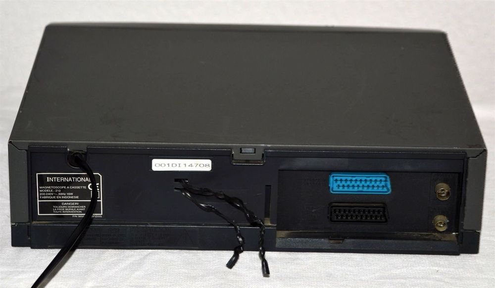 Videorecorder VHS International 212 magnétoscope (Gebraucht) in ...