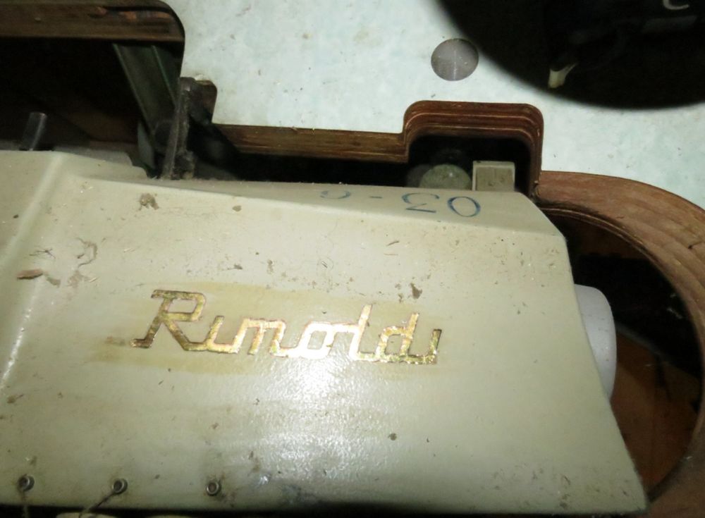 Rimoldi Overlock Nähmaschiene (Gebraucht) in Eschenbach LU für CHF 20 ...