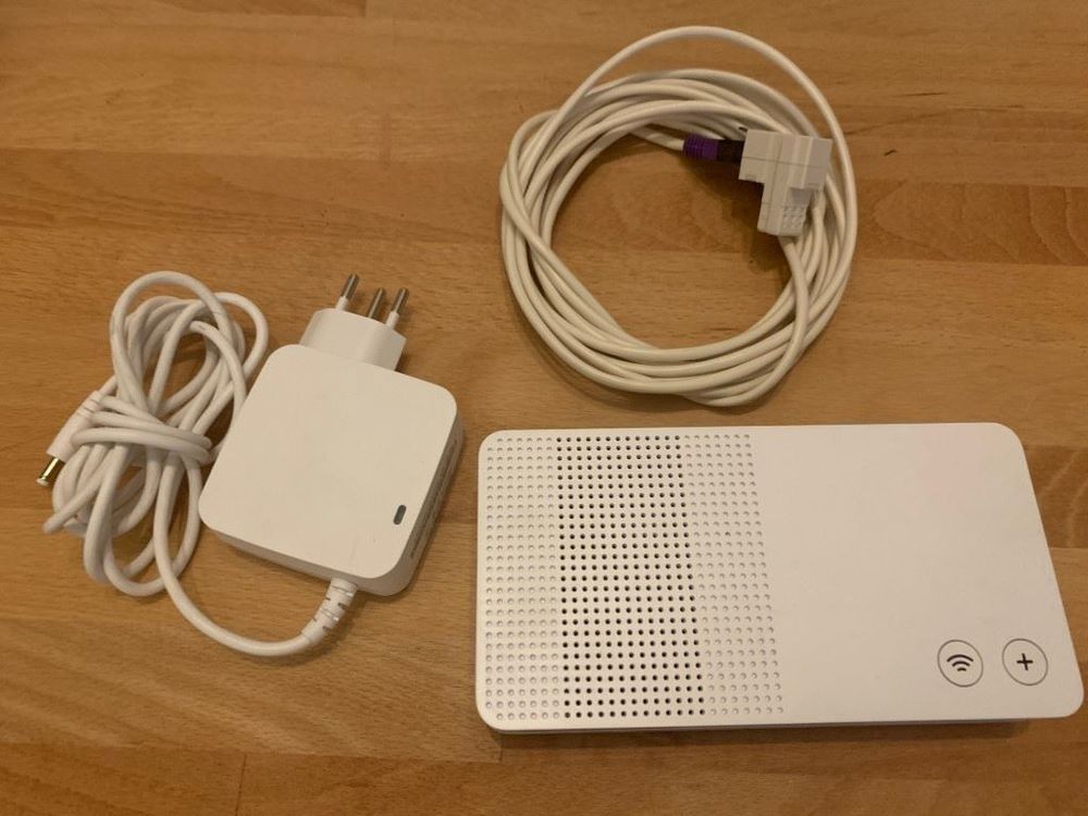 Swisscom Internet Box Light mit Zubehör | Kaufen auf Ricardo