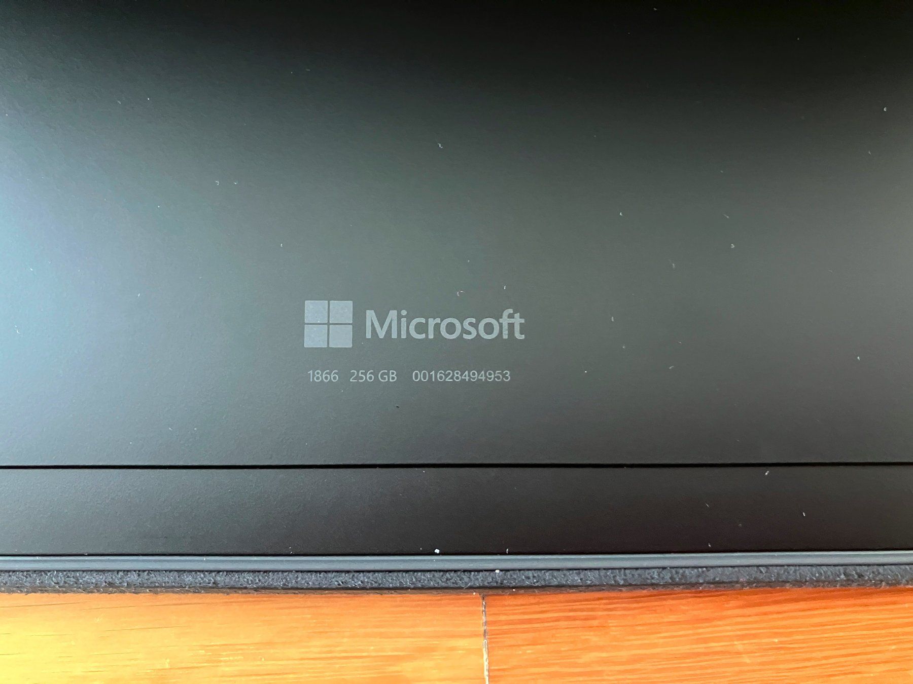 Microsoft Surface Pro 7 (Gebraucht) in Jegenstorf für CHF 250 – mit Lieferung auf Ricardo kaufen