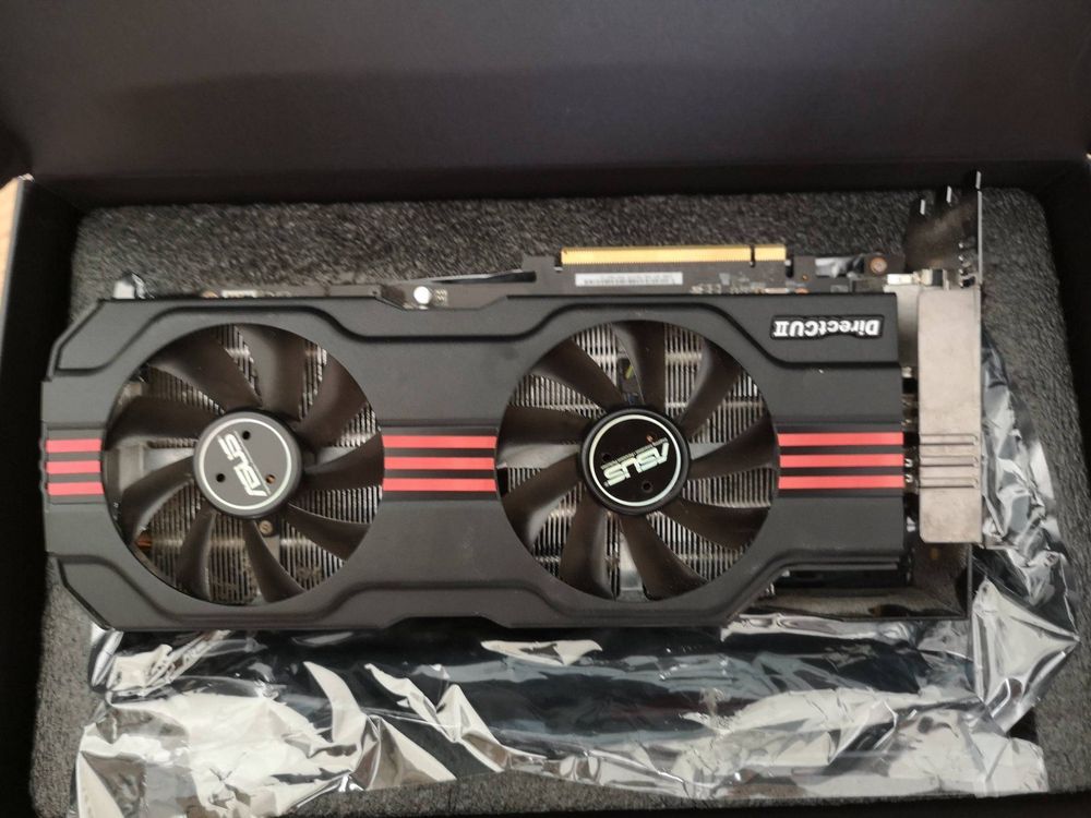 Asus GeForce GTX 680 DirectCU II TOP 2GB | Kaufen auf Ricardo