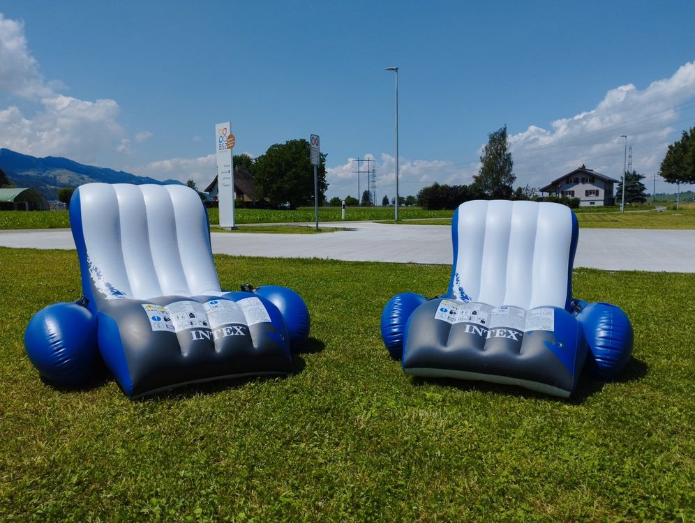 INTEX Floating Recliner Lounge 2 Stück (Gebraucht) in Schübelbach für ...