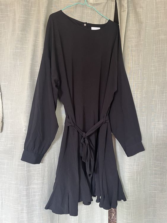 Modetrotter robe t.XL (Gebraucht) in Penthéréaz für CHF 30 – mit ...