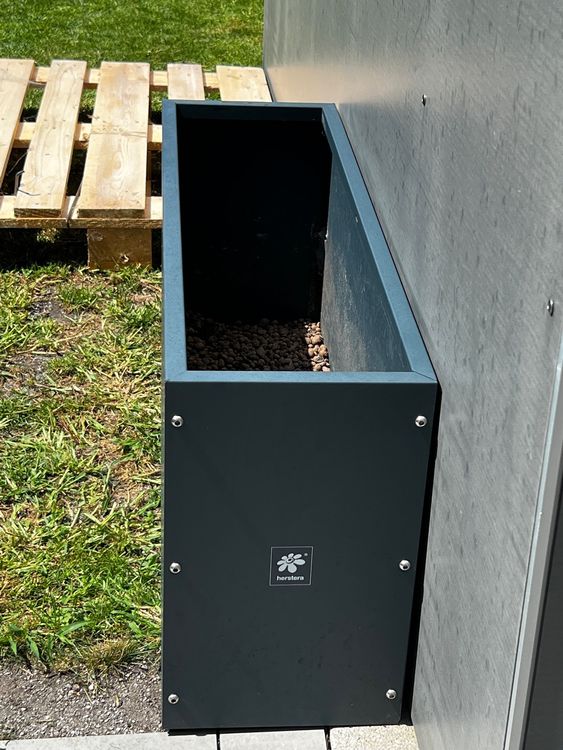 Herstera Hochbeet Metal Planter (Gebraucht) in Brittnau für CHF 70 ...