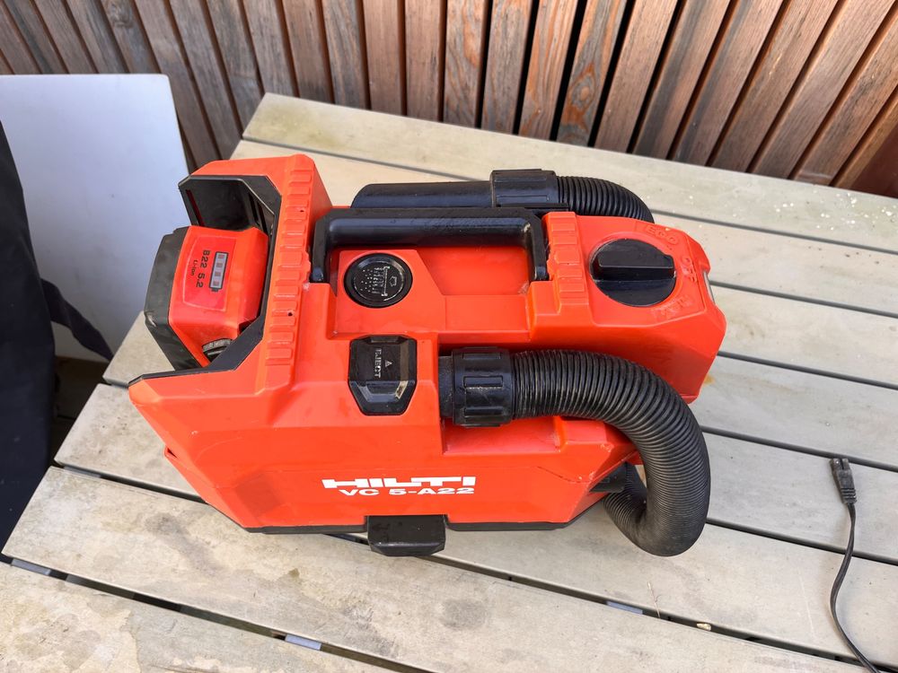 Hilti VC 5-A22 (Akkussauger) (Gebraucht) in für CHF 300 – mit Lieferung ...