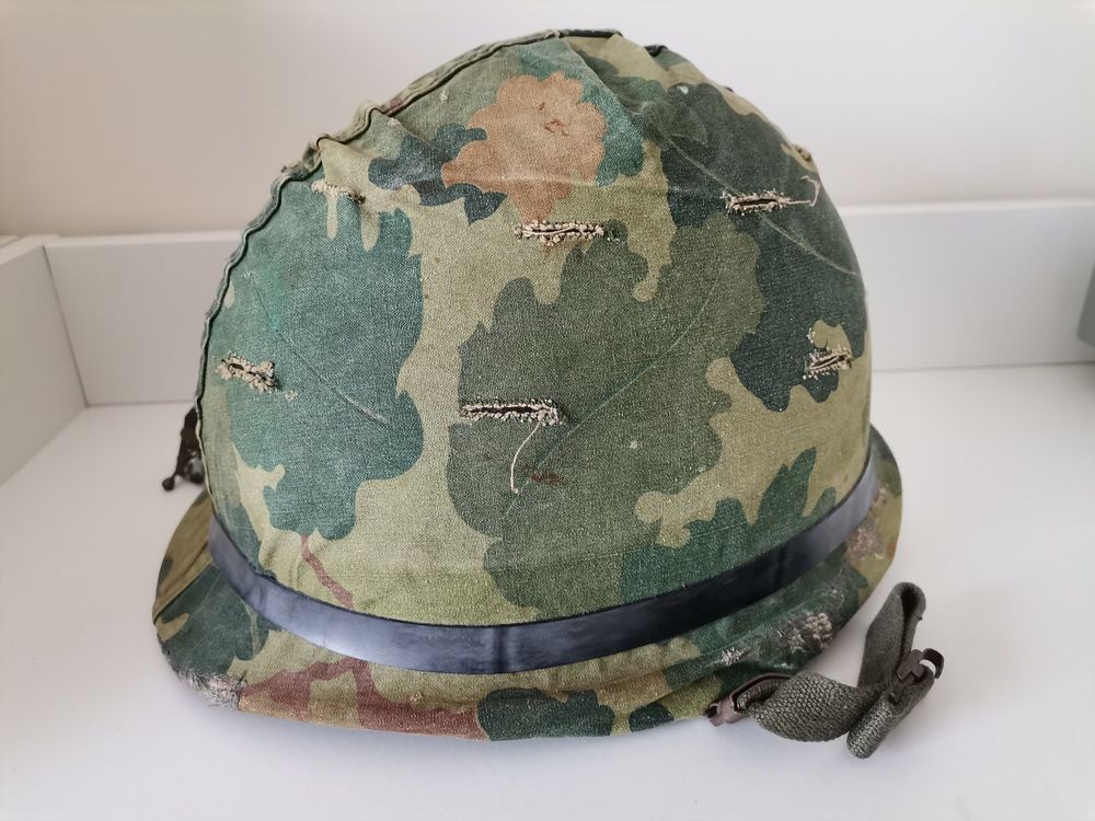 Casque USMC guerre du Vietnam complet Westinghouse (Gebraucht) in Onex ...