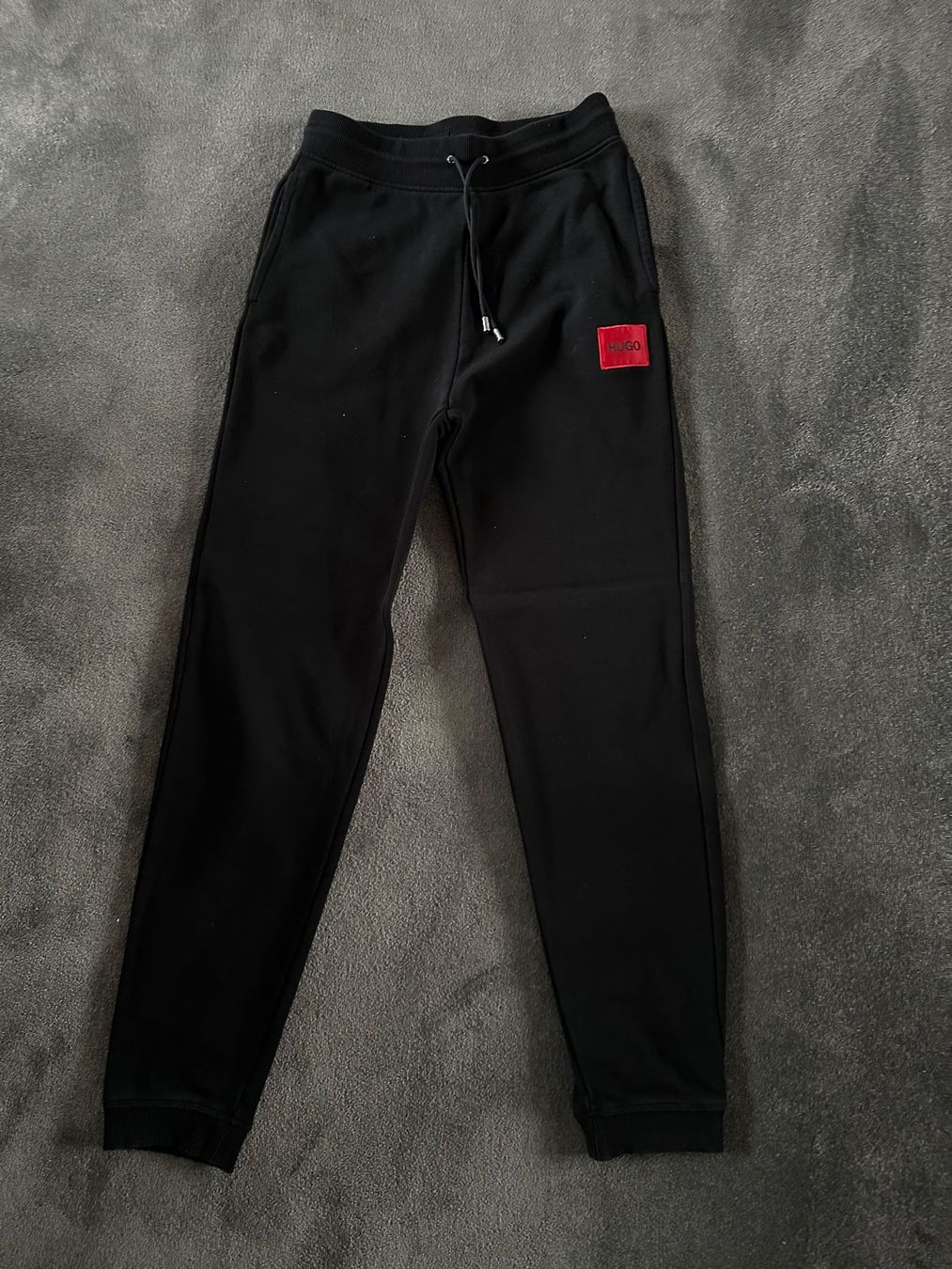 Hugo Boss Sporthose (Gebraucht) in Emmenbrücke für CHF 15 – mit ...