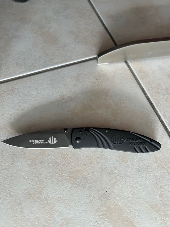 Strider Knife Messer (Gebraucht) in Villars-sur-Glane für CHF 2 – mit ...