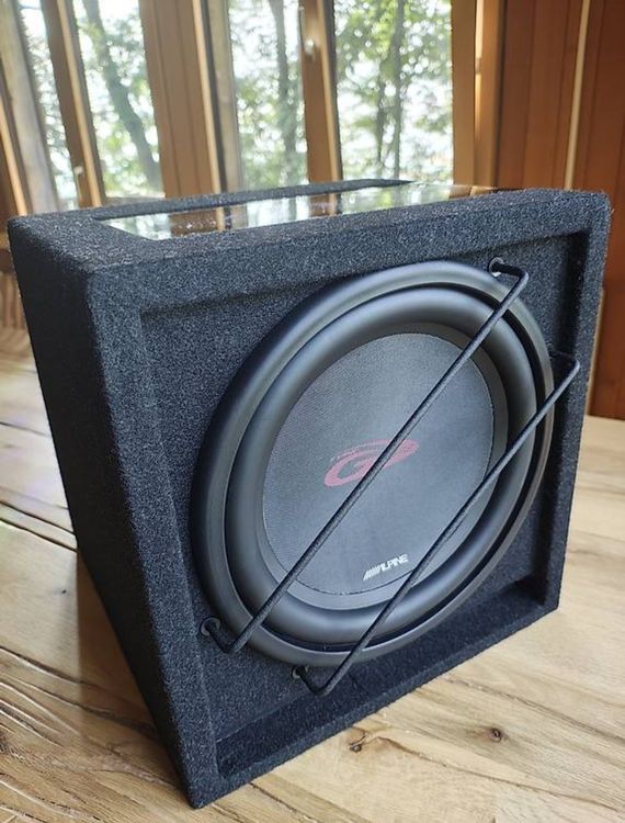 Alpine Subwoofer (Gebraucht) in Lengnau BE für CHF 130 – nur Abholung ...