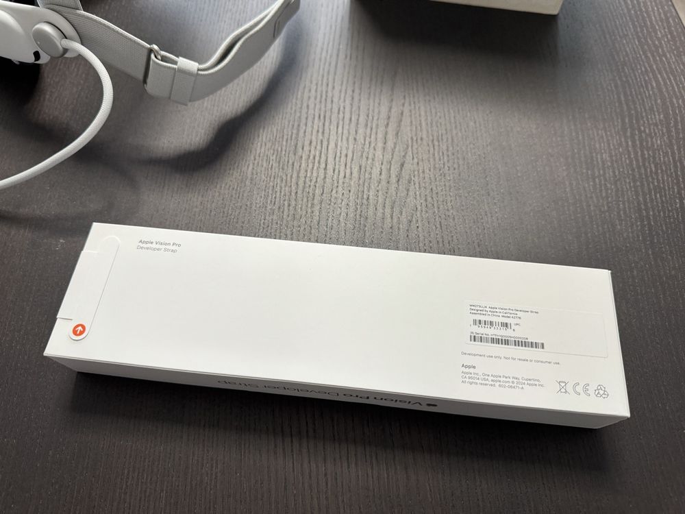 Apple Vision Pro Developer Strap (Neu und originalverpackt) in Zürich ...