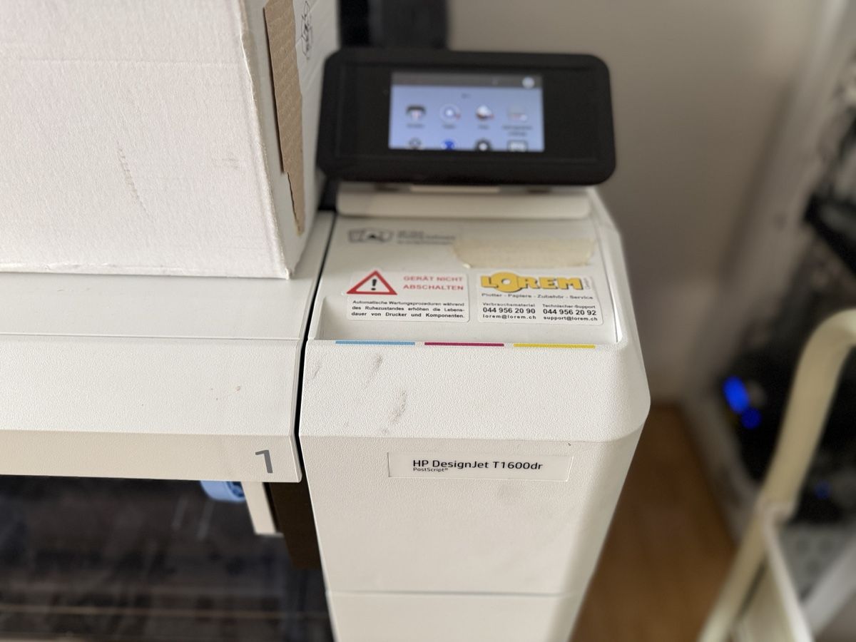 HP DesignJet T1600dr Plotter - Top Zustand, sofort drucken (Gebraucht ...