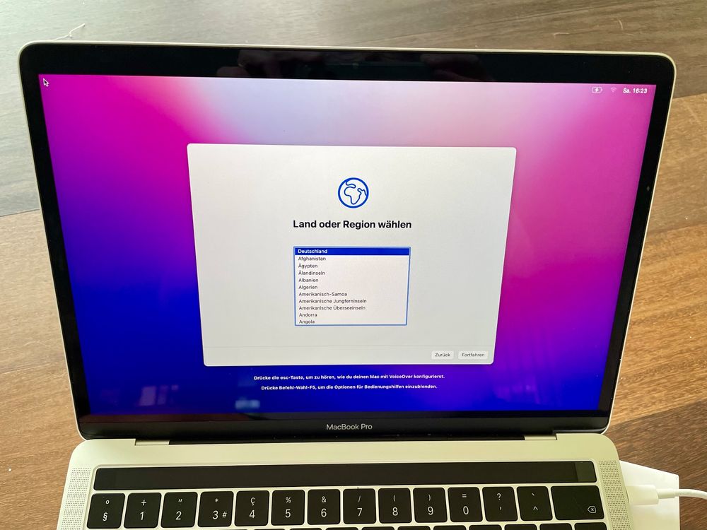 Apple MacBook Pro 13" / 16GB 512GB / Silver / Model A1706 (Gebraucht ...