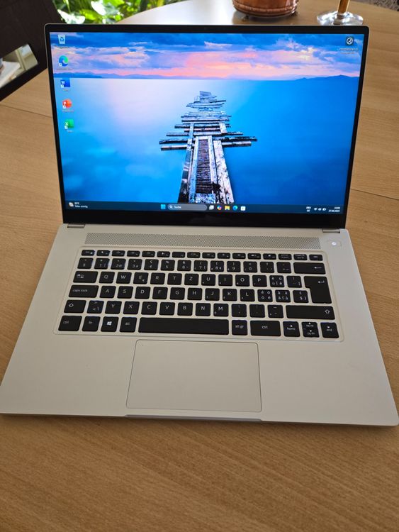 Intel NUC M15 mit i7 1165G7, 1TB SSD, 16GB Ram, Touchscreen (Gebraucht ...