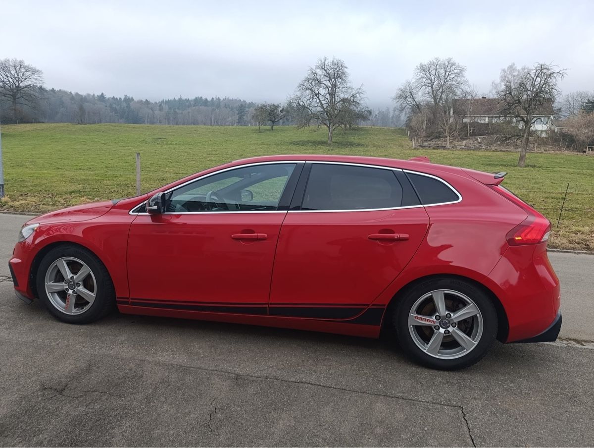 Volvo v40 rdigsin heico 200ps Limited Edition 200 (Gebraucht) in ...