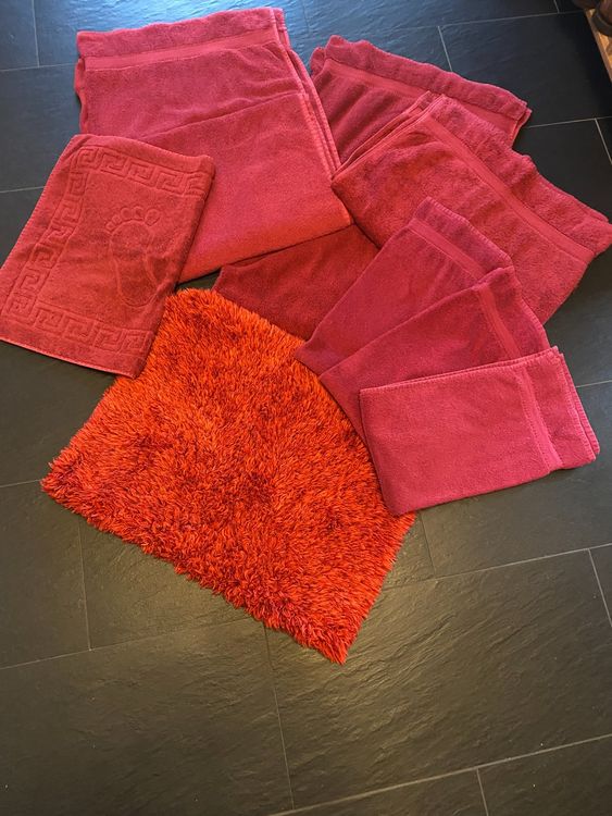 Grosses Set Frottetücher (Gebraucht) in Aathal-Seegräben für CHF 20 ...