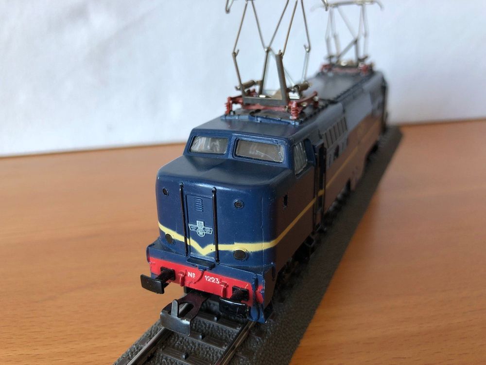 Märklin "H0" - 3051, loc. électrique "NS (Neu (gemäss Beschreibung)) in ...