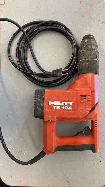 Burineur Hilti TE 104 (Gebraucht) in Les Acacias für CHF 150 – nur Abholung auf Ricardo kaufen