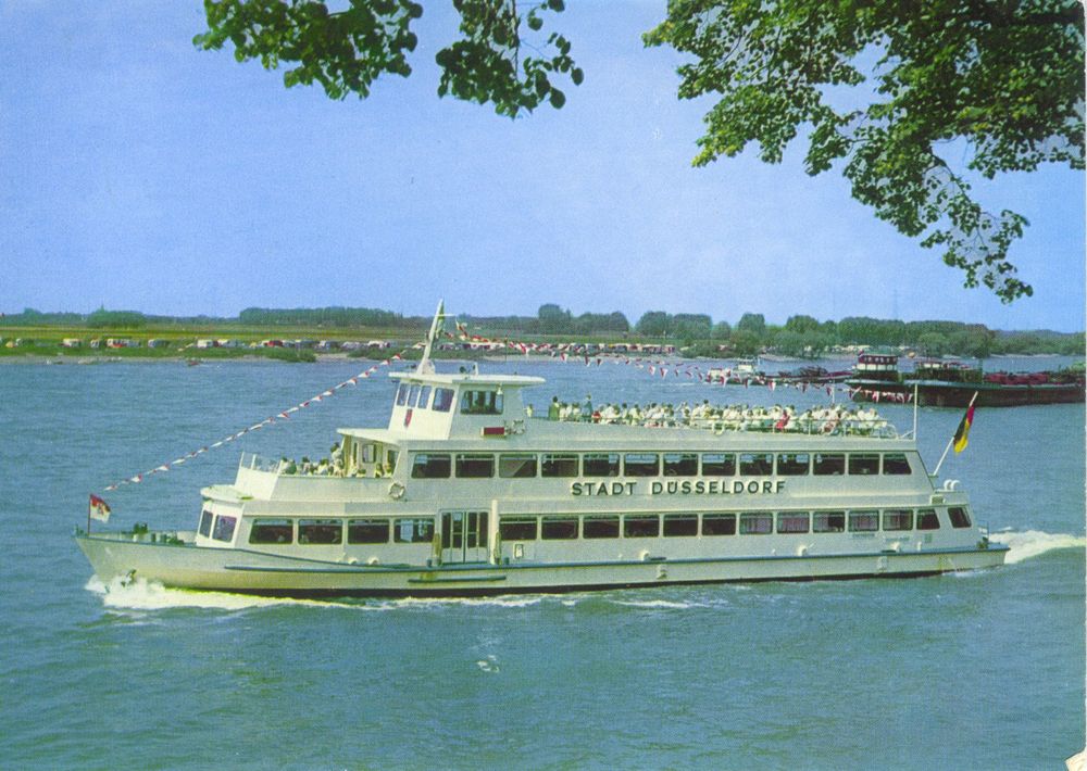 MS Stadt Düsseldorf, Fahrgastschiff, Rhein | Kaufen auf Ricardo