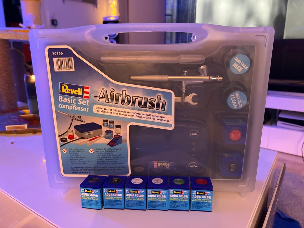 Airbrush Basic Set With Compressor Von Revell & 6 Farben | Kaufen auf Ricardo