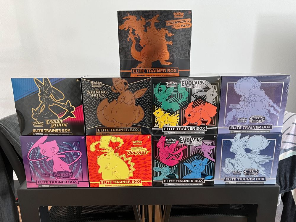 Pokemon ETB Collection OVP (Neu und originalverpackt) in rüti für CHF ...